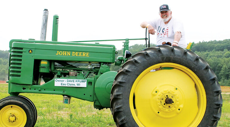 Poppin’ Johnnies – The Early Deere Tractor: The History of Ordinary ...